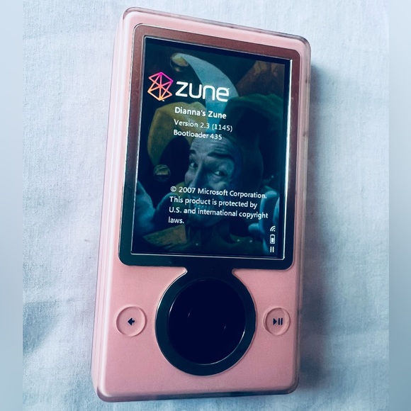 Microsoft Zune 30GB | Other | Microsoft Zune 3gb Mp3 Player With Usb Power Cable Have Music 603 ...